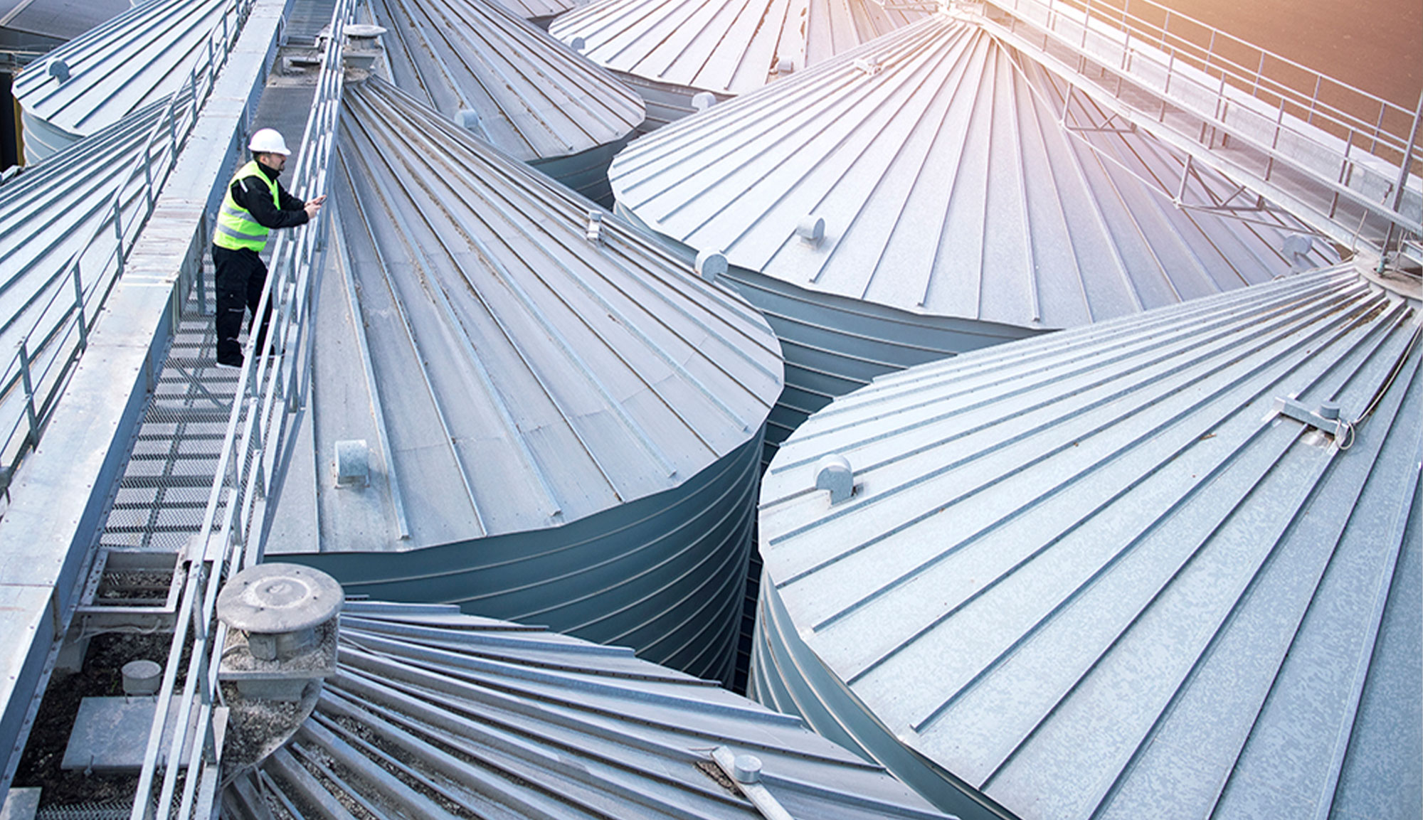 Best Practices to Grain Bin and Silo Safety - Arbill